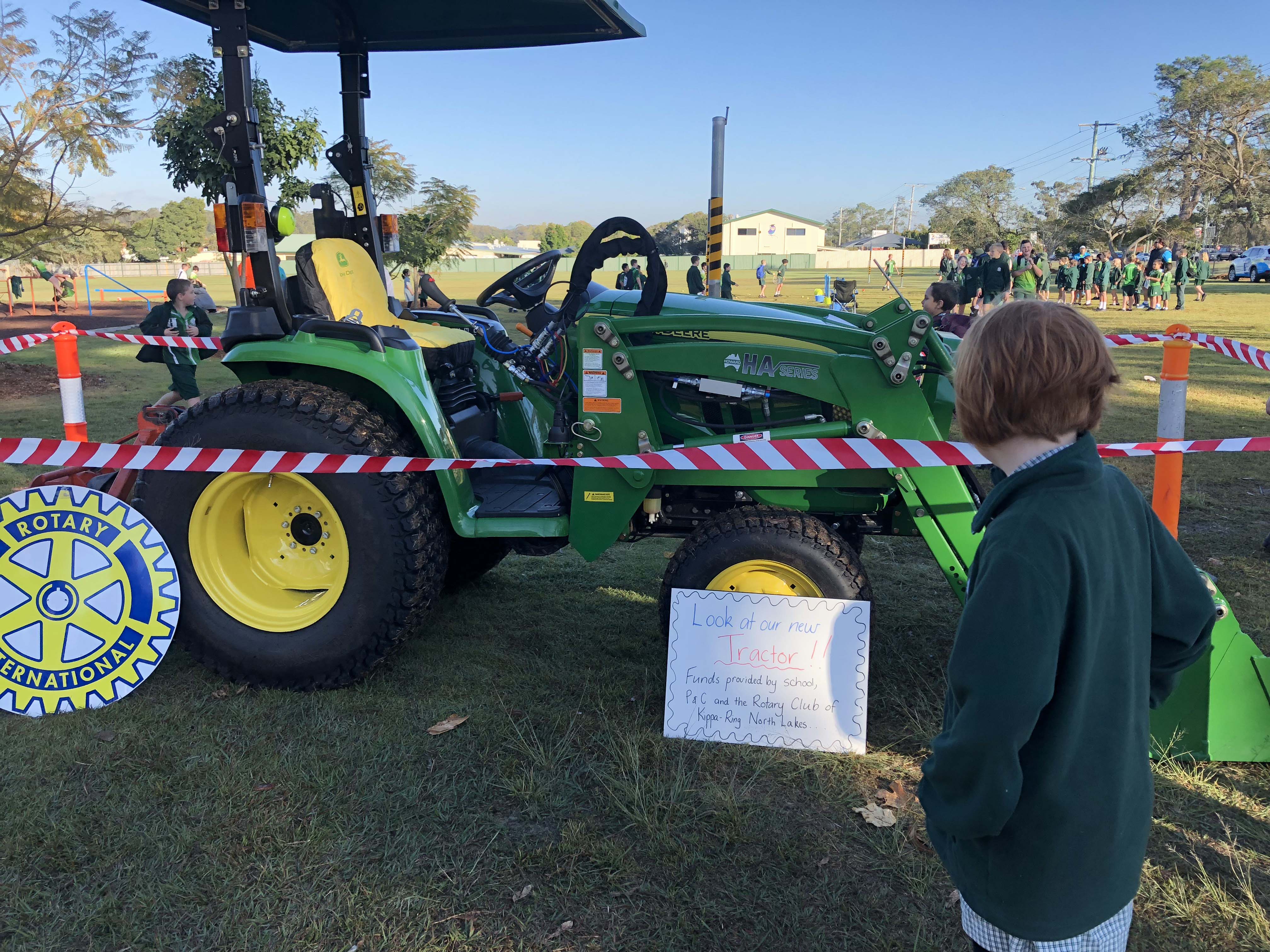 Hercules Road State School and One of the Biggest Choirs! - 96five ...