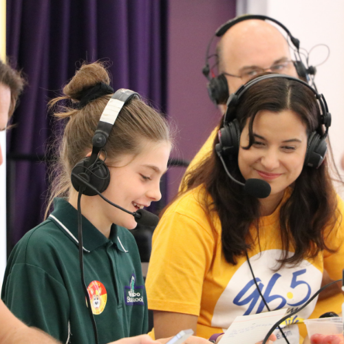 School Excursion to Windaroo State School - 96five Family Radio
