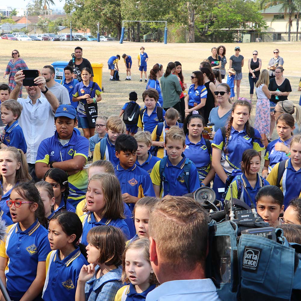 School Excursion to Springwood Road State School – 96five Family Radio